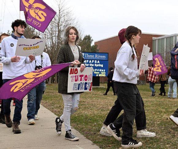 Staff, students gather in Norwich to protest cuts to community college ...