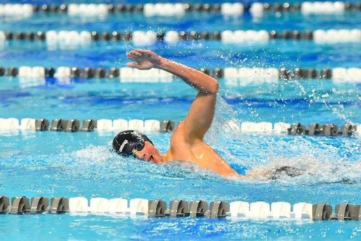 Local college roundup: Conn swimmer Justin Finkel takes national title ...