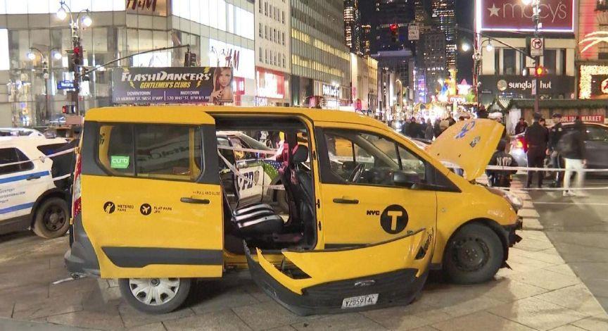 NYC taxi driver was having a medical episode when he jumped the curb ...