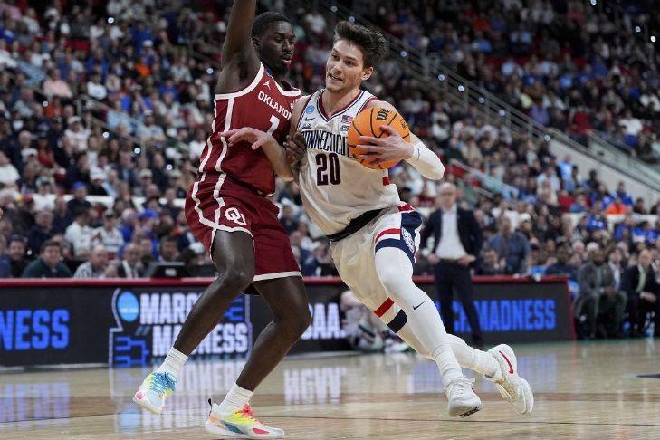 UConn men's basketball freshman star Liam McNeeley announces he will ...