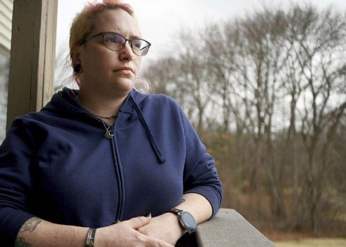 Man who says he was held captive in Waterbury home for 20 years makes ...