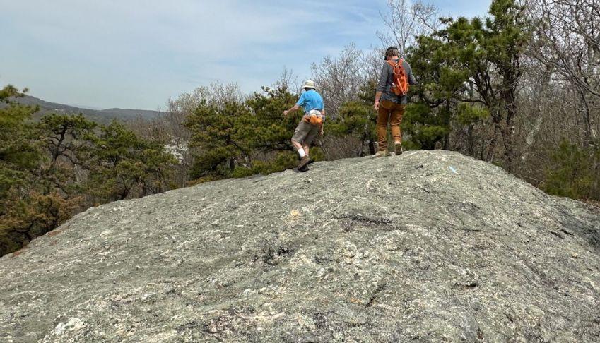 Rocks, cliffs, caves and overhangs abound at the Mica Ledges Preserve ...
