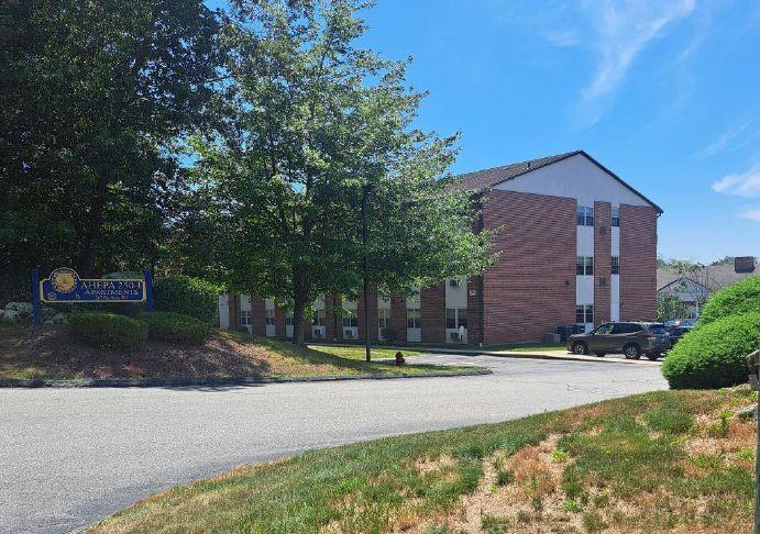 Seniors in East Lyme apartment complex struggle with broken elevator ...